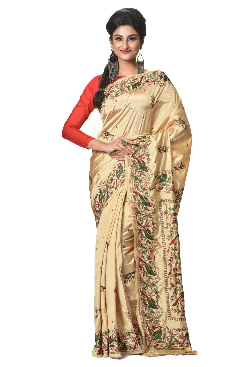 Learn to Make Sarees Through Indian Garment Creation